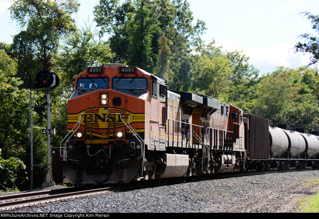BNSF 4991 CSX Train K141-11 Crude Oil Empties